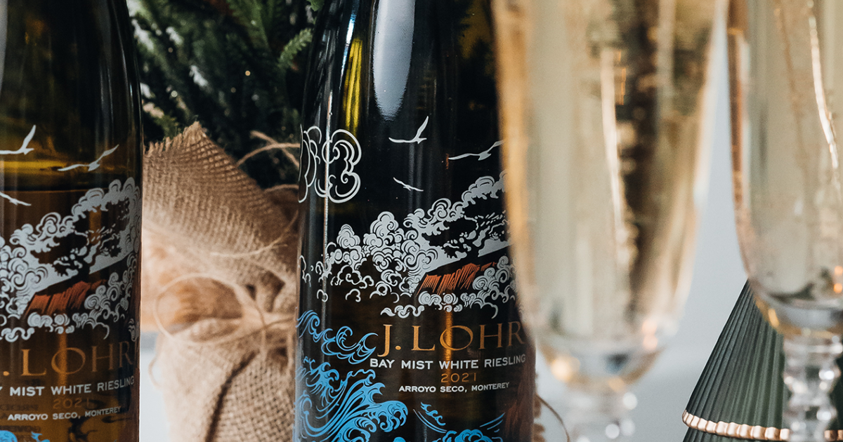 J. Lohr Bay Mist Holiday Wine Cocktail | J. Lohr
